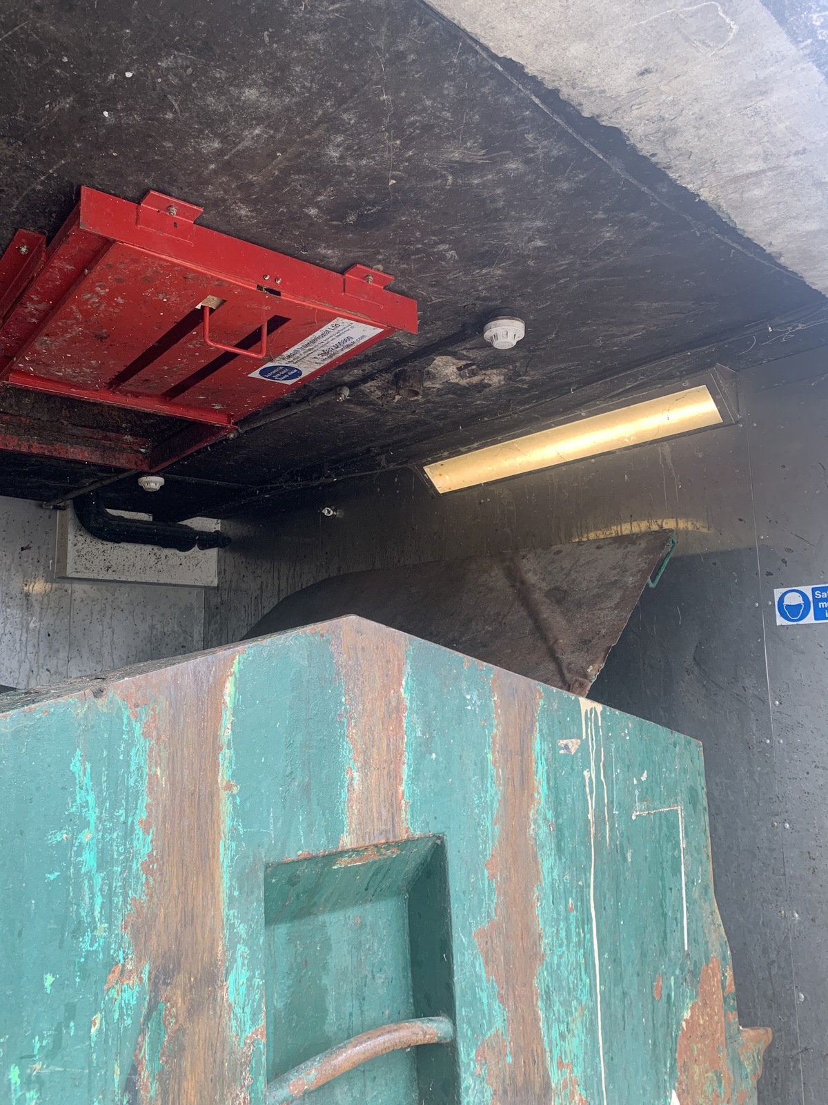 Sprinkler Saves | Birmingham Tall Building Refuse Chute/Bin Store ...